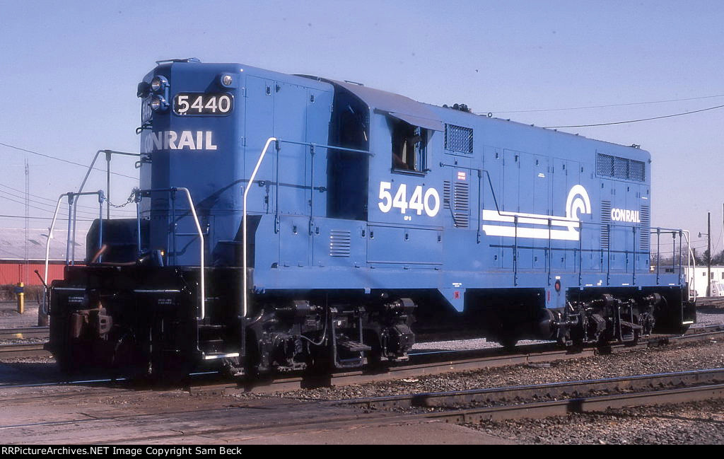 CR 5440--GP8